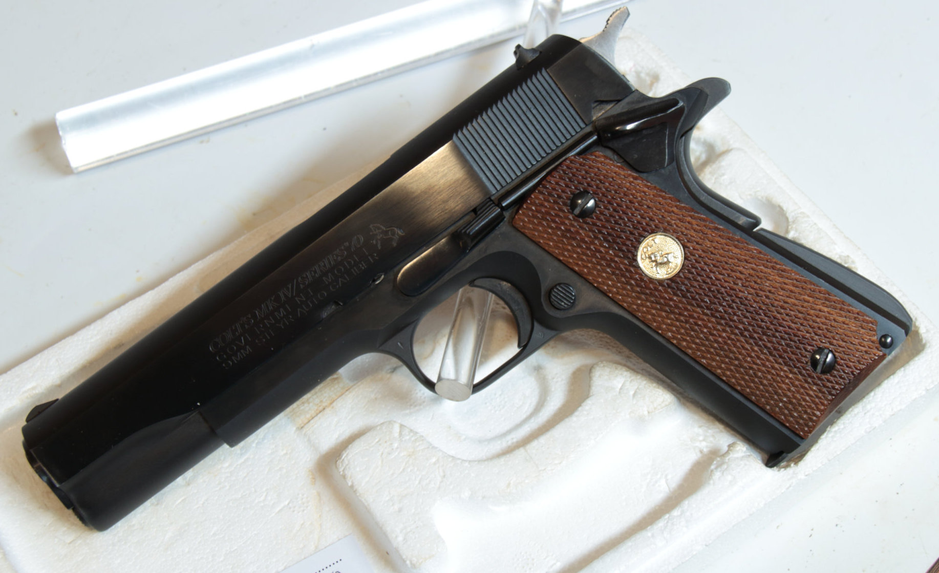 PISTOLA SEMIAUTOMATICA COLT MK VI GOVERNMENT SERIE 70 USATO4263 calibro ...